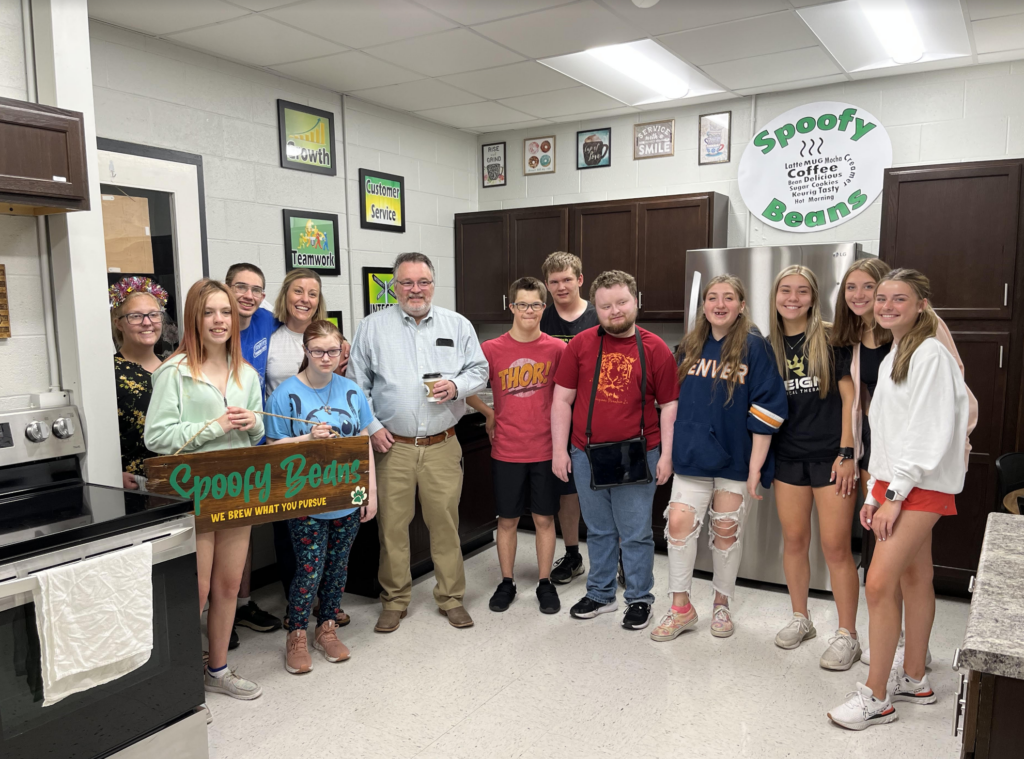 United Electric gives appliances to MHS’ Spoofy Beans - Nodaway News