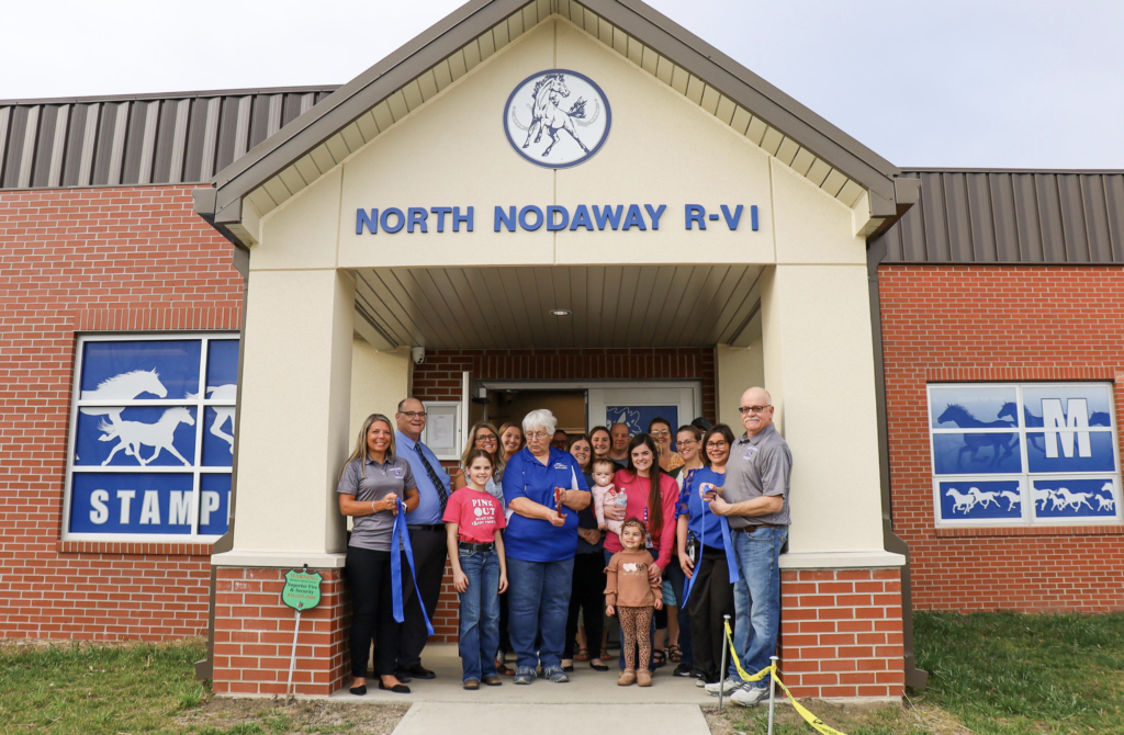 North Nodaway welcomes district patrons to new additions - Nodaway News